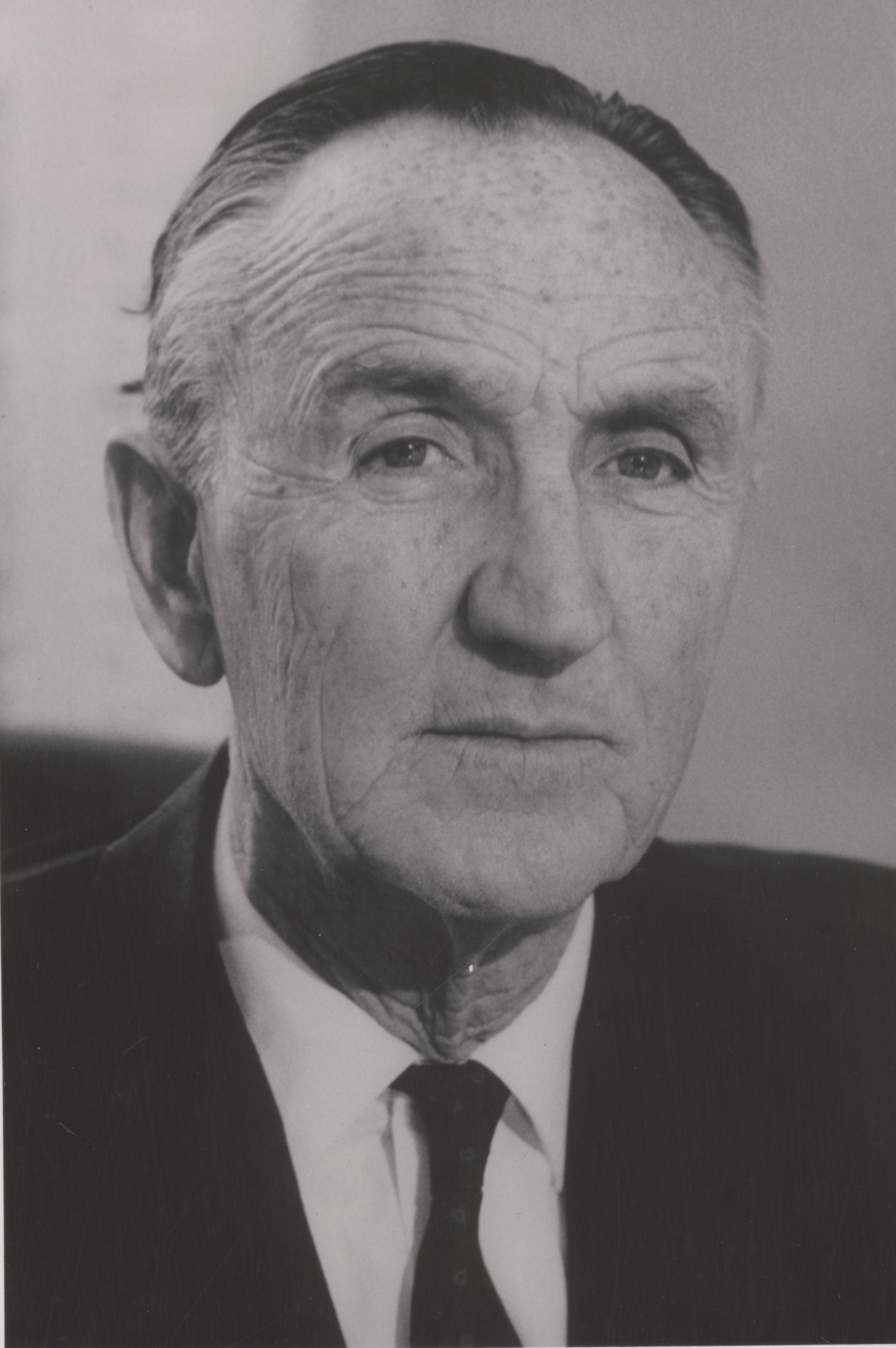 Mike Mansfield – U.S. PRESIDENTIAL HISTORY